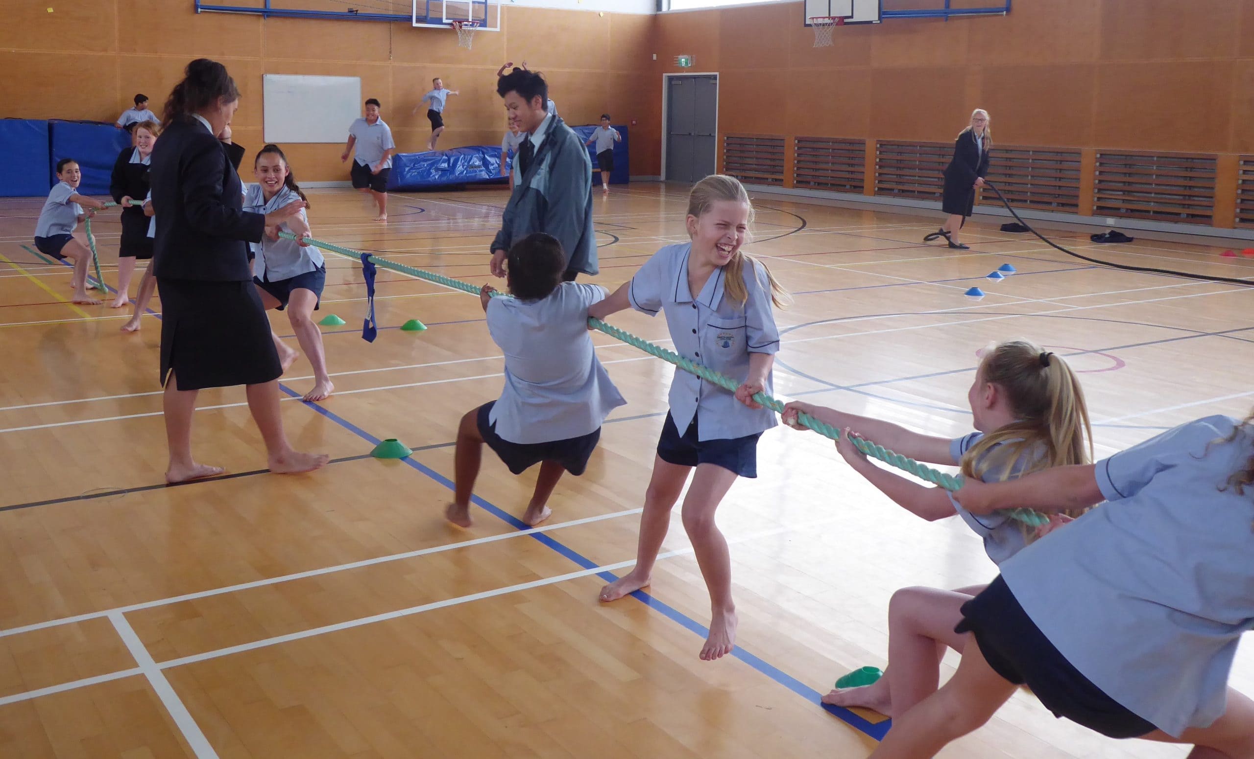 A tug, a tug and they all fall down | Sancta Maria College